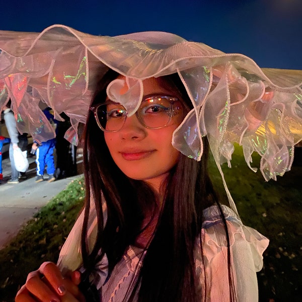 Pearlwhite Dreamy Jellyfish Hat Holographic Metallic Space Rave Hat ...