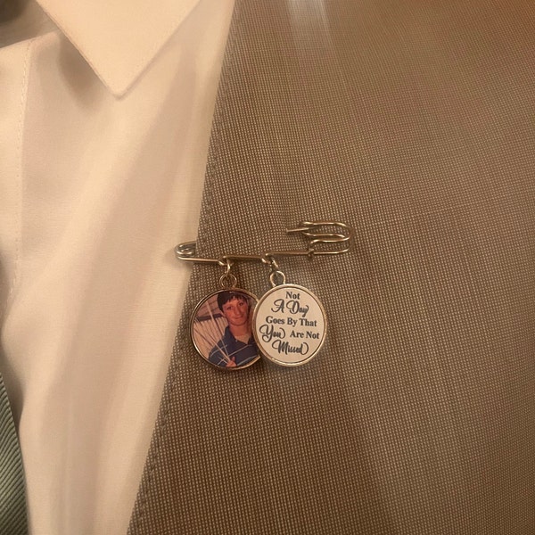 Custom Memorial Graduation Photo Pin, Grad Gown Memorial Pin, Wedding Memorial Charm, Memorial ...