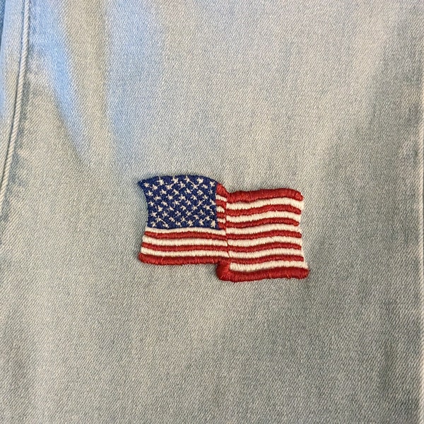 Waving American Flag Embroidery Design - Etsy