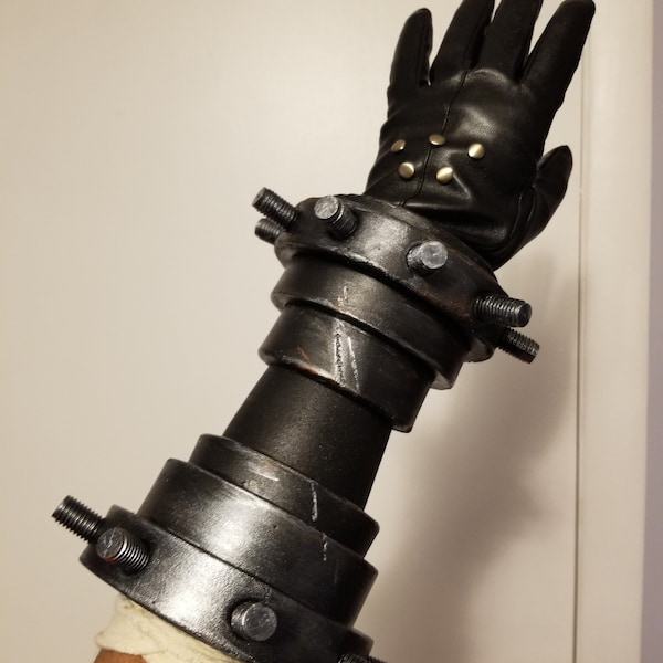 Cloud Strife Cosplay Gauntlet Pattern // FF7R // Cosplay Template ...