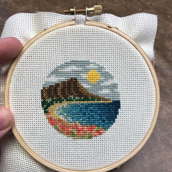 Diamond Head Cross Stitch Pattern - Etsy