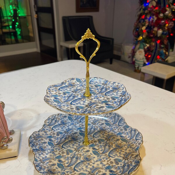 Vintage Stratton Compact With Madonna and Child Centerpiece, Stratton ...