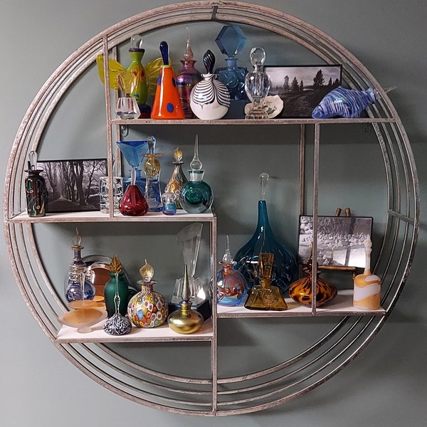 Vintage Stratton Compact With Madonna and Child Centerpiece, Stratton ...