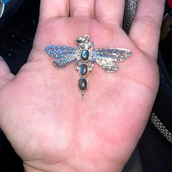 Labradorite Oval Shape Gemstone Dragonfly Pendant for Gift - 925 ...