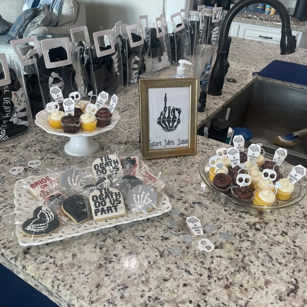 40 Pieces Till Death Do Us Part Confetti| Gothic Engagement| Gothic ...