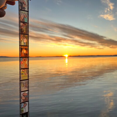 Memory Film Keychain 1-10 Photos Personalized Camera Roll - Etsy