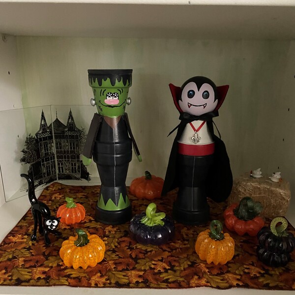 0.5" Tall Halloween Miniatures, Handmade Lampwork Glass Halloween ...