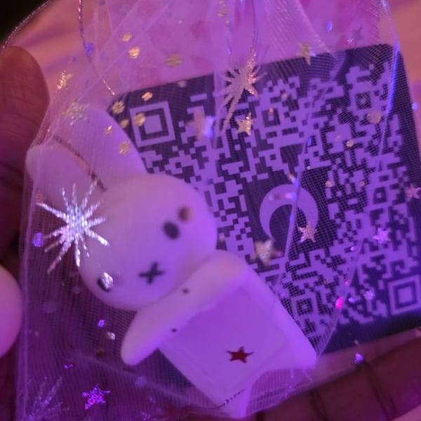 Miffy Bun Phone Hipper - Etsy