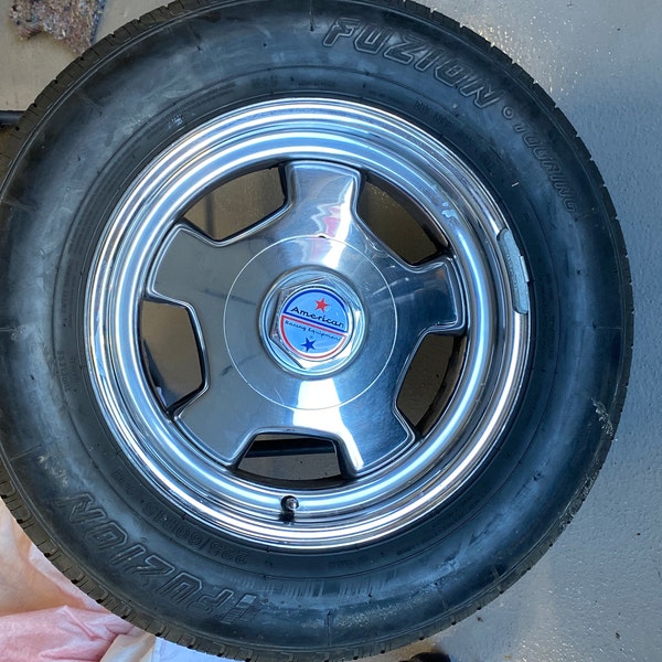 Metal Stickers - Car Wheel Center Cap Stickers - Set of 4 - FIT ...