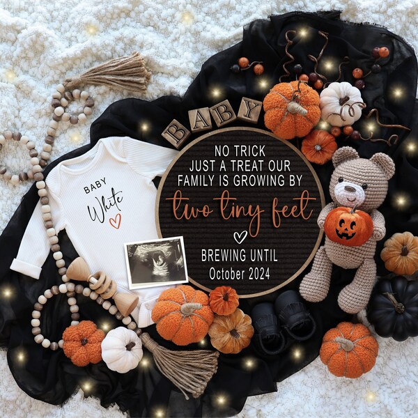 Halloween Pregnancy Announcement: Spooky Season Social Media Reveal ...