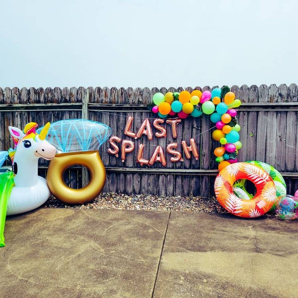 Last Splash Banner Bachelorette Party, Bridal Pool Party Tropical ...