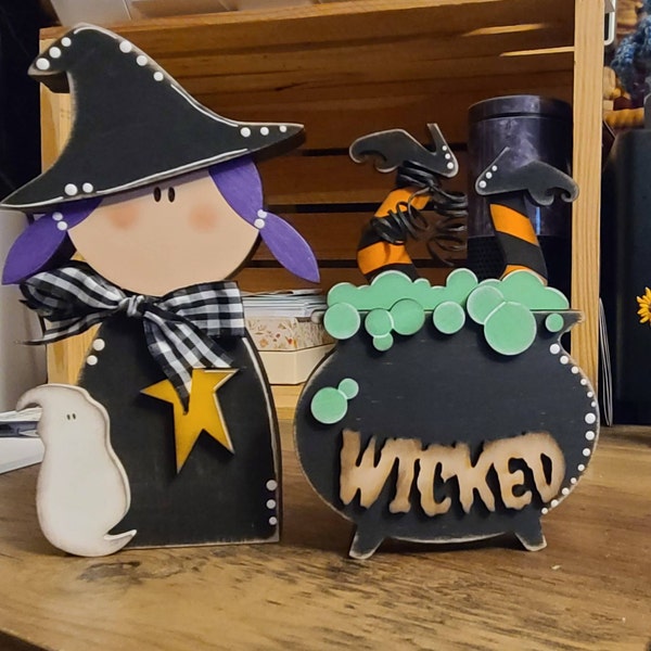 Spooky Wood Witch & Cauldron: Farmhouse Halloween Décor, Rustic Charm ...
