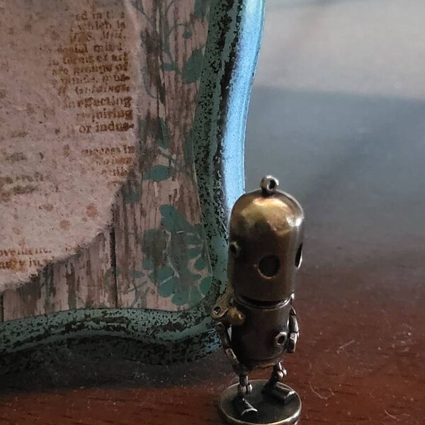 Bitsy, the Brass Robot Figurine - Etsy