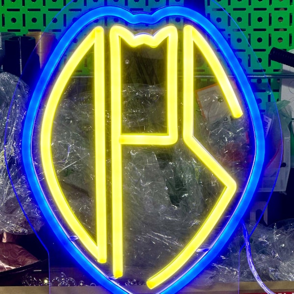 Custom Beach House Neon Sign, Personalized Beach House Wall Sign ...