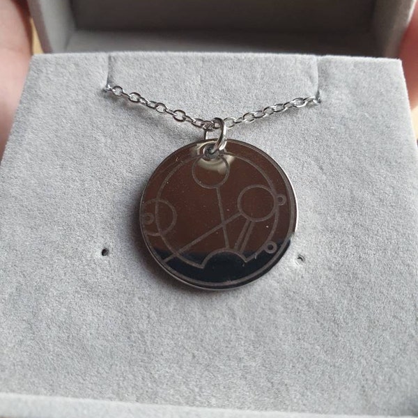 Doctor Who Necklace, Gallifreyan Name Necklace, Dr. Who Gift, Unique ...