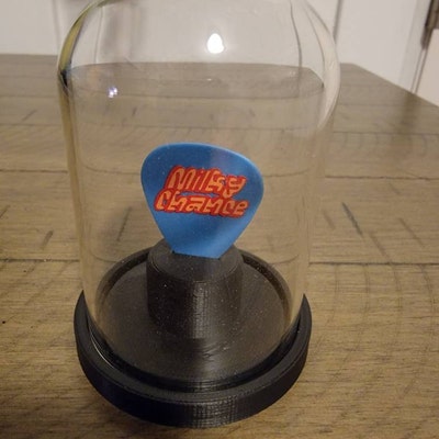 Guitarpick Display 3D Printed With Glas Dome, Plektrum Halter, Pick ...