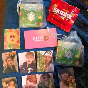 Stray Kids Leeknow LOVELY JUREUMI Pin - Etsy