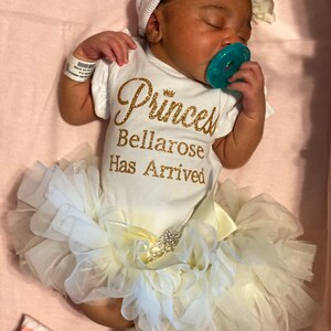 The Princess Has Arrived / Baby Girl Coming Home Outfit Gold ...