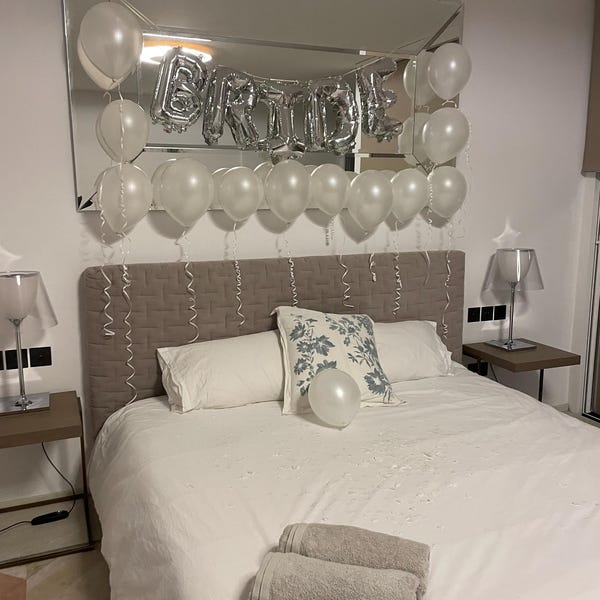 Bride Balloons HEN Party Shaadi Mubarak Foil Banner Self-inflating ...