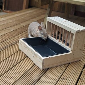 Rabbit Hay Feeder With Removable Litter Tray - Etsy UK