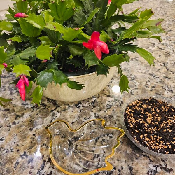 Vintage Lefton Pink Swan With Gold and Floral Embellishments - Etsy