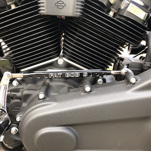 Harley Custom Engraved Shift Linkage Gloss Black, FLH, CNC Cut, Billet ...