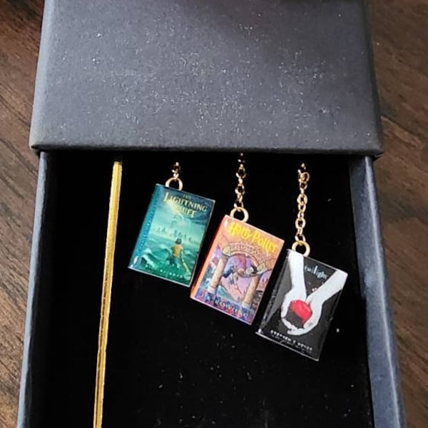 Bookmark - Custom Made Book Charm Bookmark - Etsy