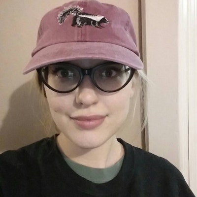 SKUNK WILDLIFE HAT Embroidered Women Men Mom Dad Baseball Cap Price ...