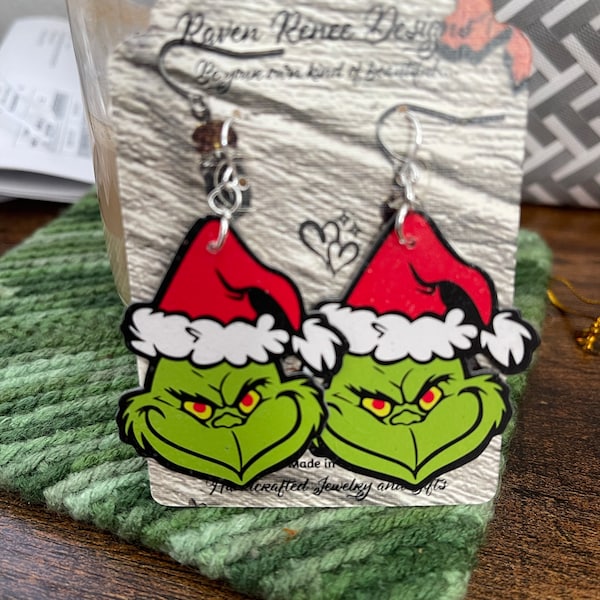 Cute Gold Christmas Grinch Dangle Earrings, Grinch Hand Holding Grinch ...