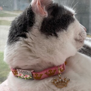 Snowflake Cat Collar snow Flurries on Red Breakaway Cat | Etsy