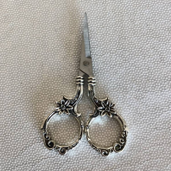 Tool Set for Sewing/embroidery*- Silver/grey- Craft Tool Set ...