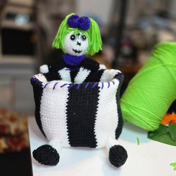 Circular KNITTING MACHINE PATTERN for Knitted Stuffed Gothic Goth Girl ...