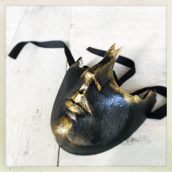 Venetian Style Mask Original Ghost Handmade or Venetian Dove in Gold ...