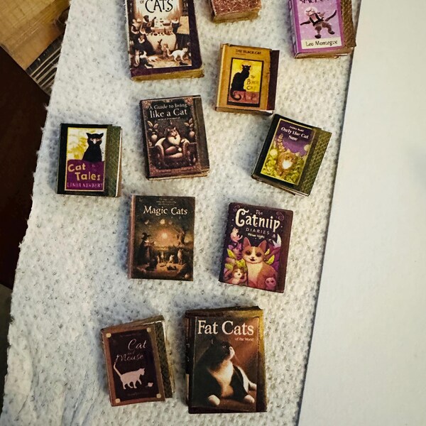 Star Trek Holodeck Doors Miniature Book Nook, the Next Generation Art ...