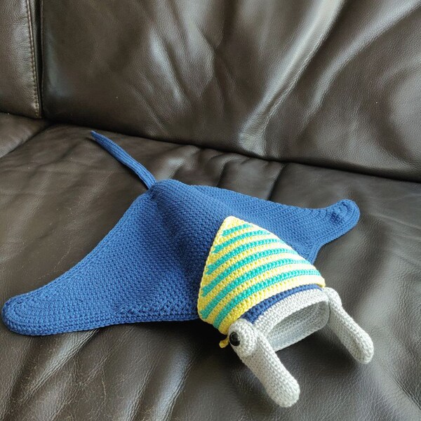 CROCHET PATTERN Manta Ray | Jacque the Manta Ray With Handkerchief ...