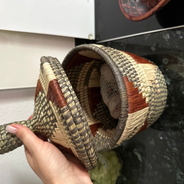 Handwoven Grass Crafts Set Trio of Shallow Trays, Bowls, or Baskets ...