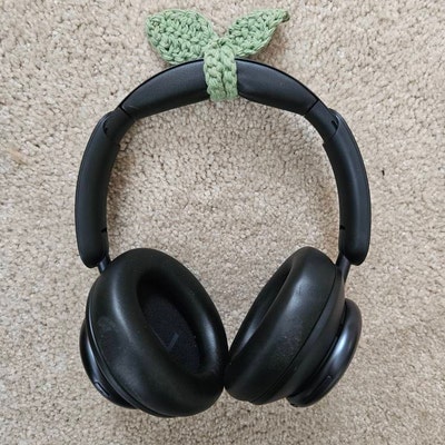 Crochet Sprout Leaf Headphones Accessory / Bookmark Plant - Etsy