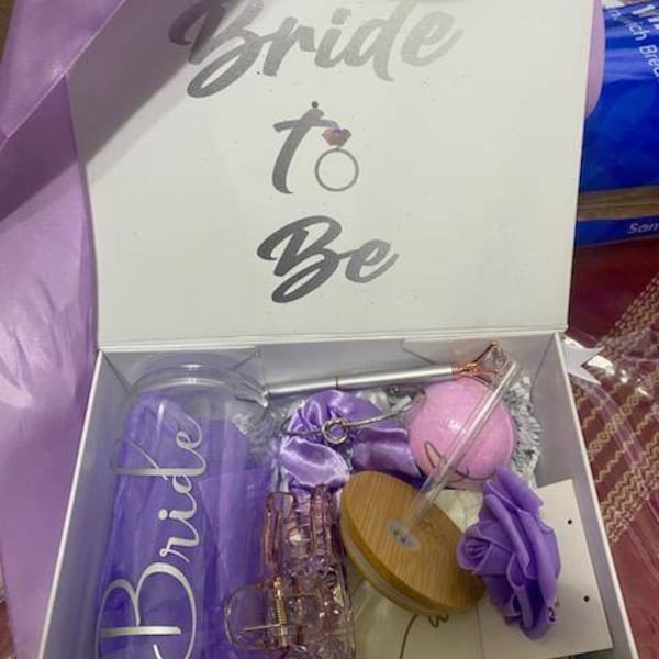 Bridal Gift Box, Bride to Be Gift Box, Personalized Bridal Gift Box ...