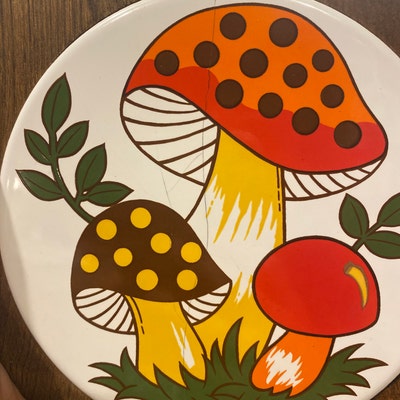 Vintage merry Mushroom Canister Set / Melamine melmac - Etsy