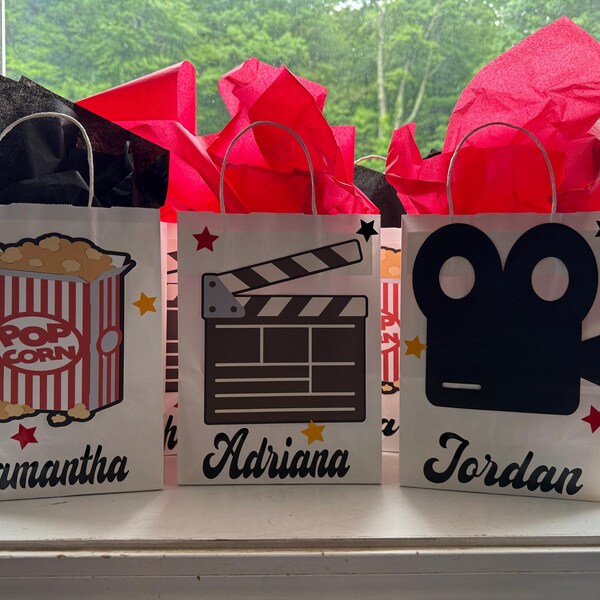 Personalized Movie Themed Party Cups With Striped Straws and Lids ...