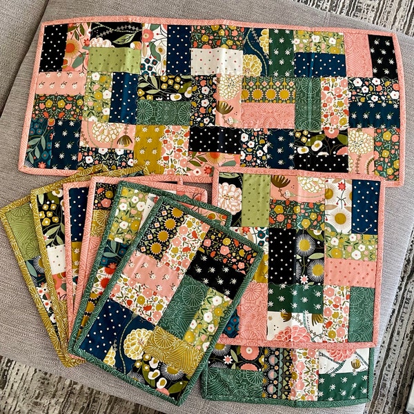 Floral Quilted Table Topper, Elegant Quilted Table Topper, Floral ...