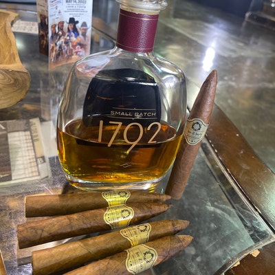 Gold Foil Cigar Labels, Custom Cigar Label, Cigar Bands, Cigar Wraps ...