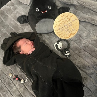 Baby Bat Birth Announcement / Baby Goth Gift / Baby Bat Lover / Goth ...