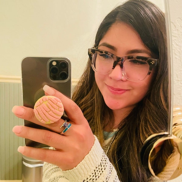 Concha Phone Grip - Mexican Bread Conchitas - Etsy