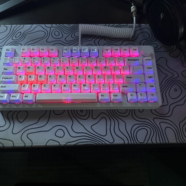 Pixelated Mario Keycap Set MOA and Cherry Profile Keycap Sets SNES ...