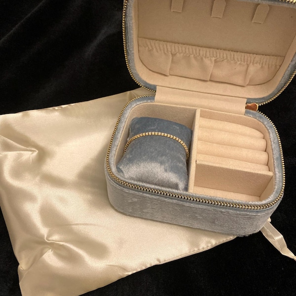 Custom Velvet Jewelry Box, Watch Box for Women, Wedding Gift, Birthday ...