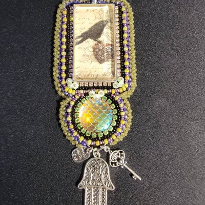 Looped Beaded Edge Tutorial, DIY for Beaded Brooch Edging, How to ...