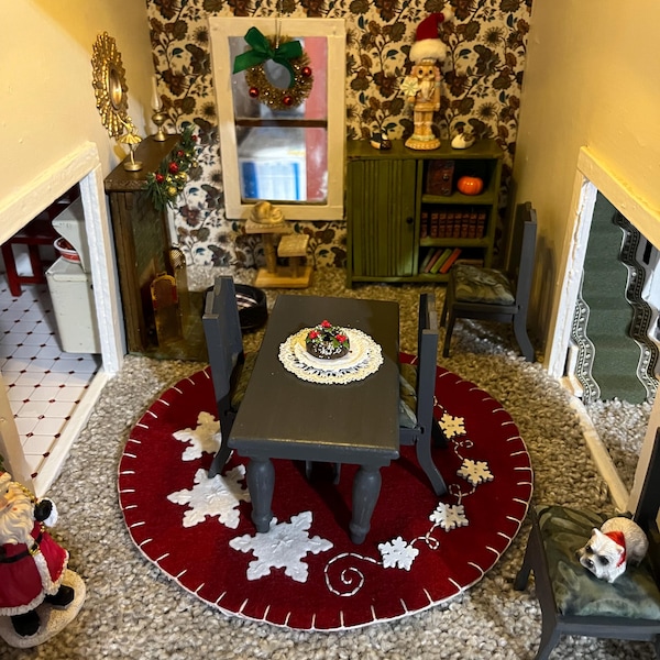 Primitive Stitchery Wool Flower Pot Basket Penny Rug ~ Bittersweet ...