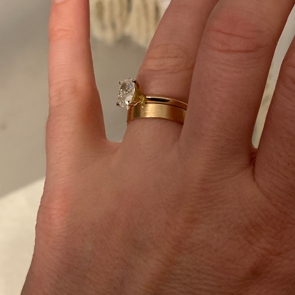 AVEN 5MM 14K Solid Yellow Gold Hammered Band, 5MM X 0.75MM Band, 5MM ...