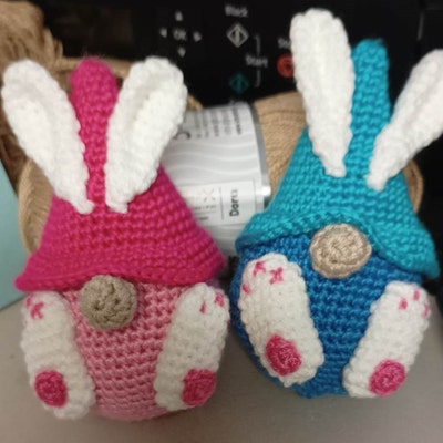 Easter Crochet Pattern Bunny Keychains With Crochet Flowers, Crochet ...